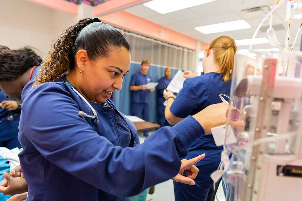 Titans Live Webinars || St. Petersburg College